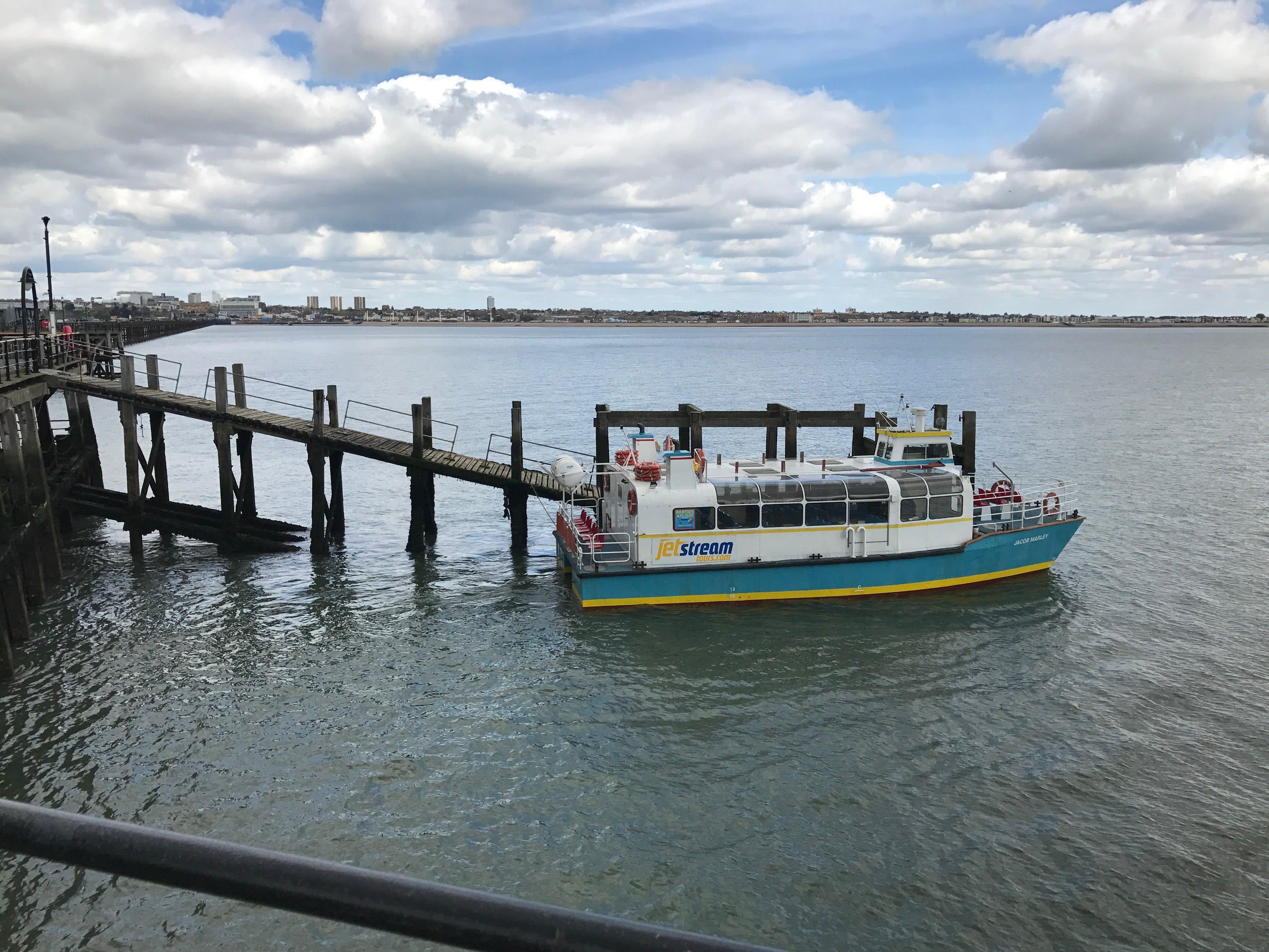 Jetstream Tours - Meet in Kent